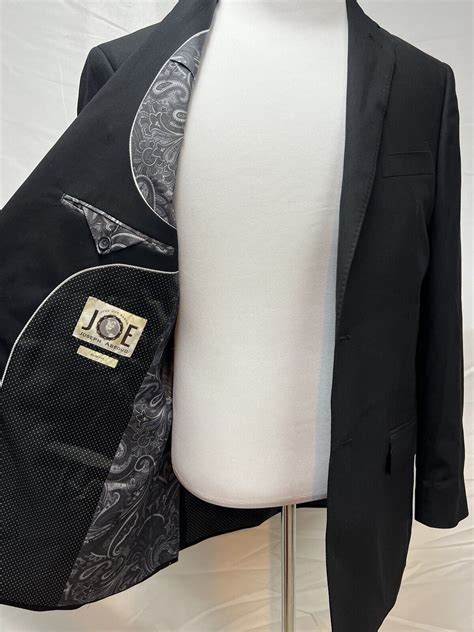 Joseph Abboud Slim Fit Black Super 120s Wool Silver 2 Gem