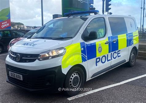 British Transport Police Vauxhall Vivaro Ou21 Axa Policest1100 Flickr