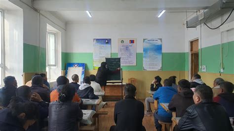 “Сэтгэл зүйн эрүүл мэндээ хамгаалъя ” сэтгэл зүйн сургалтад иргэд