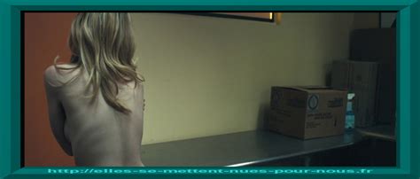 Naked Dreama Walker In Compliance