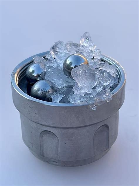 New Phase Of Amorphous Ice Formed By Ball Milling Opinion Chemistry