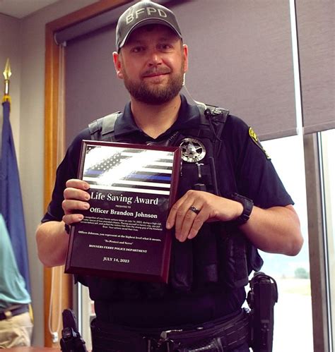 Boundary County Excellence Bfpd Officers Honored After Water Rescue