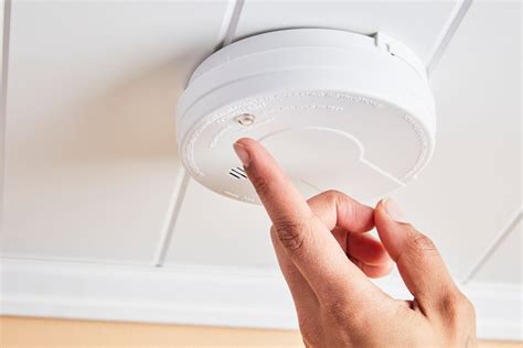 9 Best Smoke Detectors For Your Home