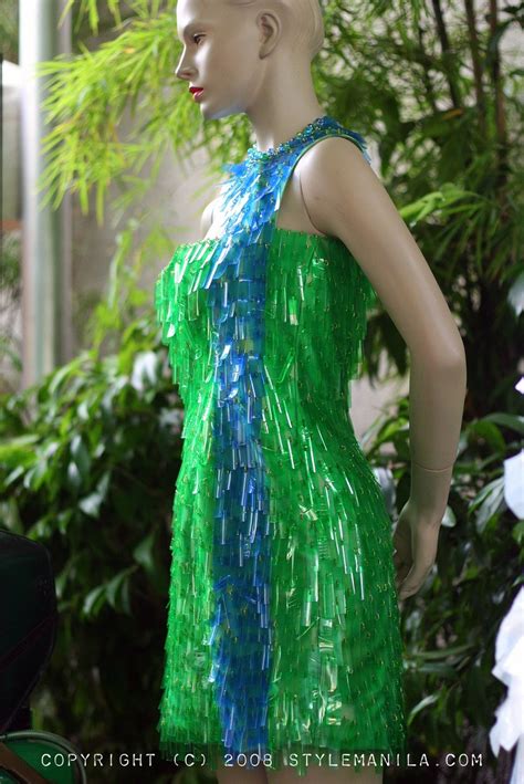 ECOMANIA BLOG Moda con Botellas de Plástico y Tapones