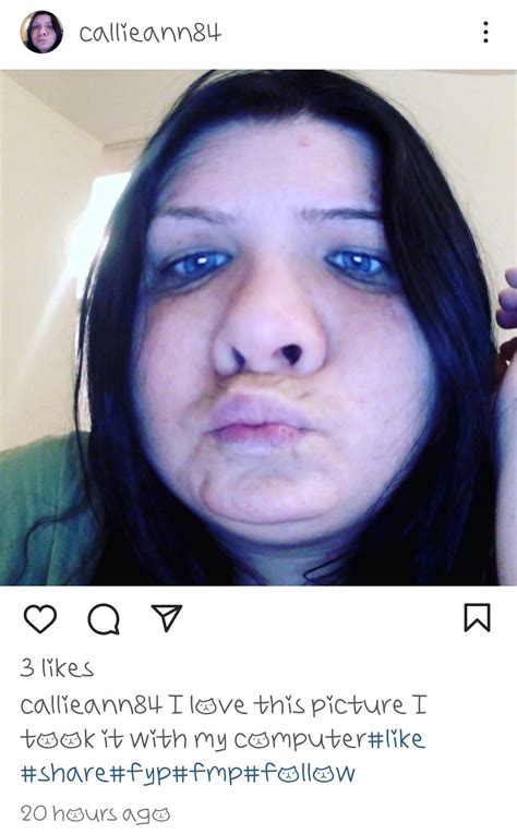 Carly Likes This Picture She Took With Her Computer 🤣 R Snarkingoncassie