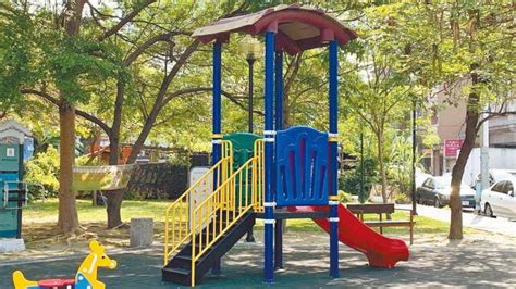 女子倒斃家中遭忤逆子棄屍公園 潛逃逾1年終被捕 星島日報
