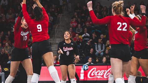 Ally Batenhorst Beach Volleyball University Of Nebraska Official Athletics Website