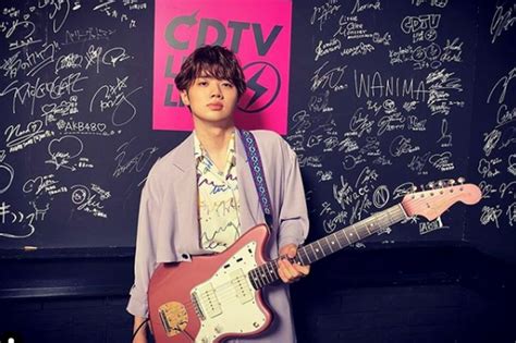 【画像・写真】浜辺美波、ryugaとの熱愛報道で業界を騒がせた「自宅写真の謎」 週刊女性prime