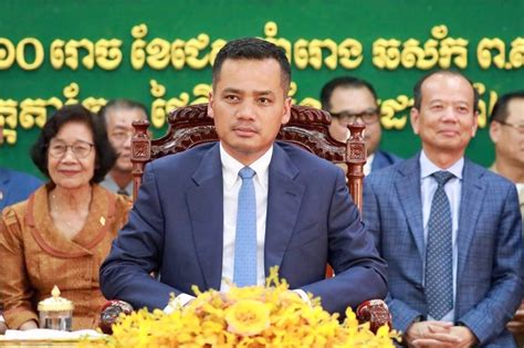 ឧបនាយករដ្ឋមន្ត្រី ស សុខា ណែនាំដល់អភិបាលខេត្តតាកែវថ្មី ត្រូវលុបបំបាត់ឲ្យបាននូវការជួញដូរគ្រឿងញៀន