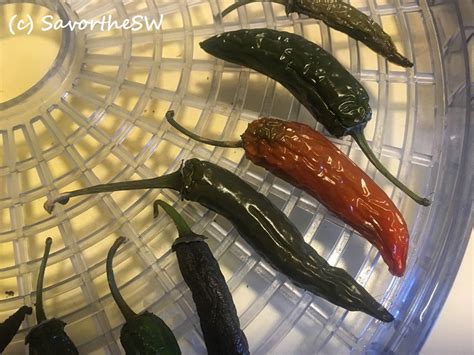 How To Dry Chili Peppers Savor The Southwest
