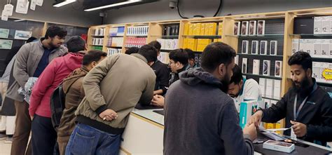 Bashundhara City Shopping Complex