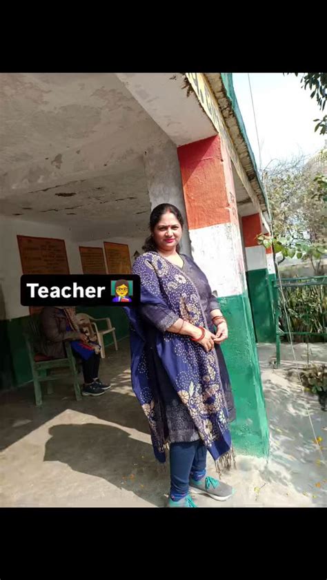 sakshi mishra sakshi mishra1202 instagram photos and videos