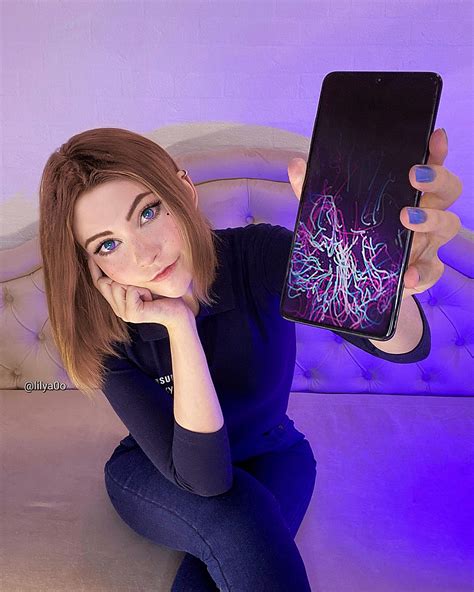 Self Samsung Sam By Lilyaoo Cosplay