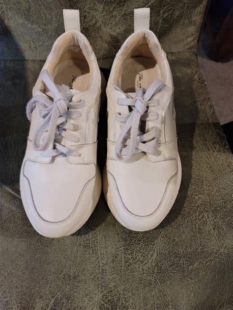 더춈미 남성신발 운동화 트레킹화 스니커즈 사이즈260 헬로마켓