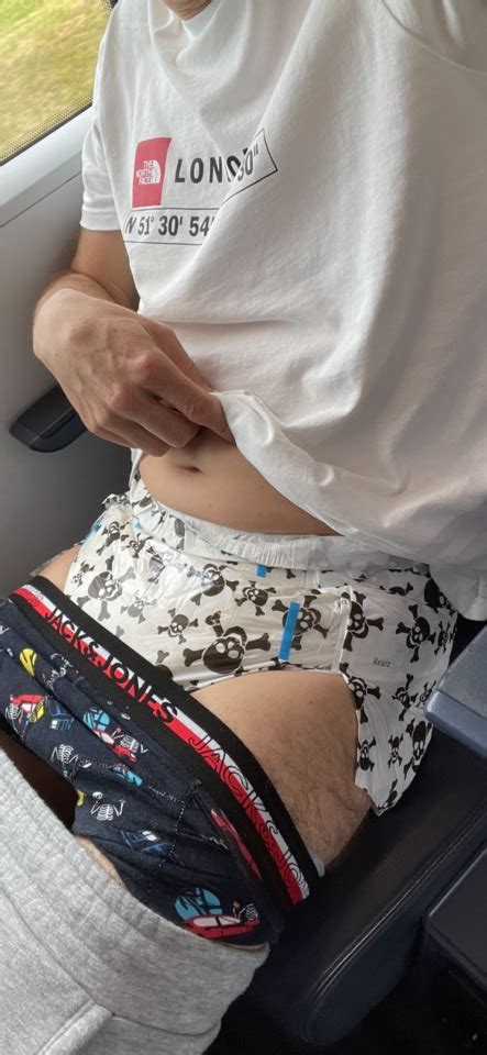 Reblog And Like If You Wear Diapers Tumbex