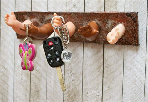 Creepy Halloween Key Holder