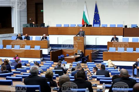 Парламентът одобри на първо четене Законопроект за пазарите на криптоактиви Утро