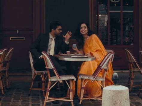 Ifs Officer Apala Mishra Shares Romantic Pictures With Her Husband