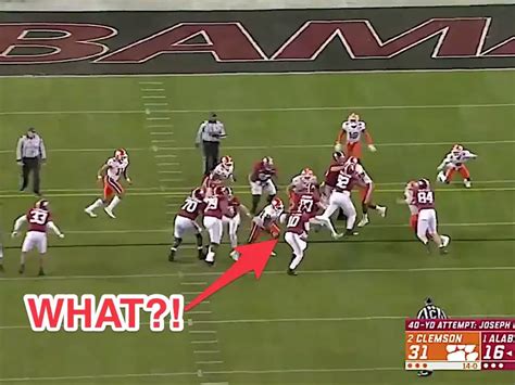Alabamas First Drive Of The Second Half Ended With A Baffling Fake