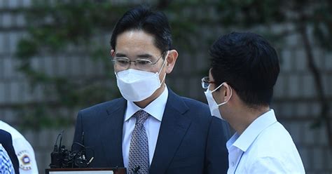 이재용 취재진 질문에 묵묵부답 포토