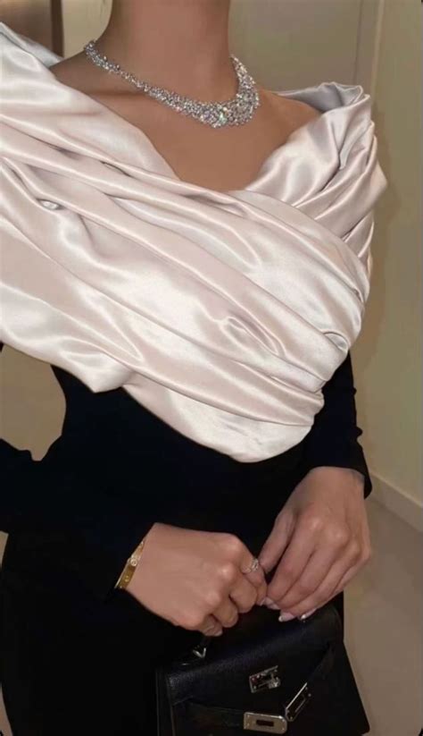 Pin By Call Her B On Pins By You Fashion Classy Fashion Dresss Rich Girl Lifestyle