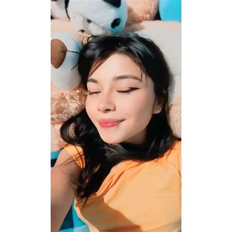Karla Karlys Ht • Threads Say More