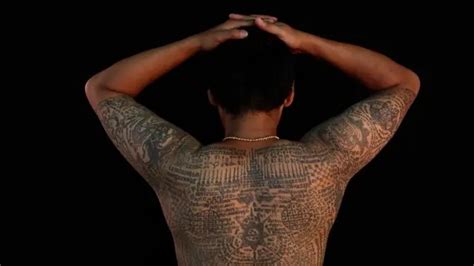 ජීවිතේ අමතක නොවන ම දේ තමයි මගේ පෙම්වතා මගේ රැකියාව නිසා මාව හැර යාම