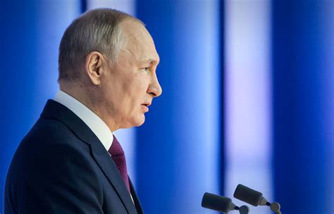 Путин объявил о приостановке участия РФ в договоре об СНВ 3