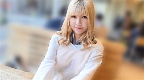 エロ戦闘力は無限大金髪ギャル女子大生が溜まった性欲を全開放で思わず暴発寸前久しぶりのSEXが嬉しすぎて目の前のチ ポをフライングゲット