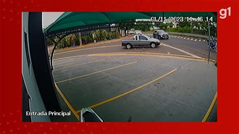 Vídeo Câmera Flagra Momento Do Acidente Que Matou Um Suspeito De
