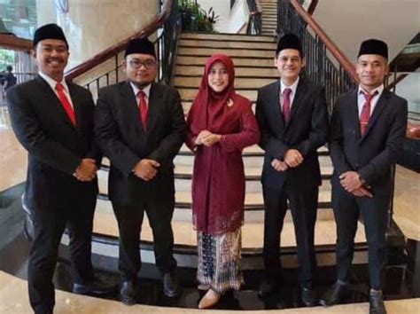 KPU RI Resmi Lantik 5 Anggota KPU Kota Balikpapan MEDIA KALTIM