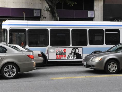 Bus LED Display Screen Custom LED Display Solutions DIY LED Screens For Events Advertising