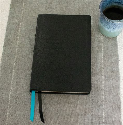 Nkjv Large Print Thinline Reference Bible Blue Letter Edition Thomas