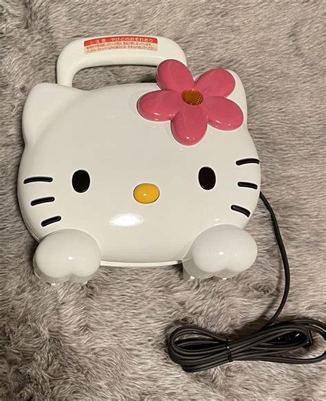 最終値下げ ハローキティ ホットサンドメーカー By メルカリ