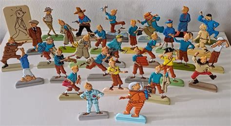 Tintin Ensemble De 31 Figurines Corner En Métal Les Archives Tintin