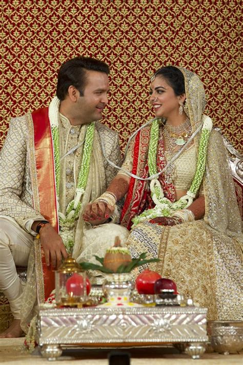 Heres The Amount Of Money Mukesh Ambani Spent On Isha Akash And