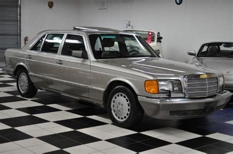 Mercedes Benz 400 Series Sedan 1988 Silver For Sale WDBCA35D0JA396352