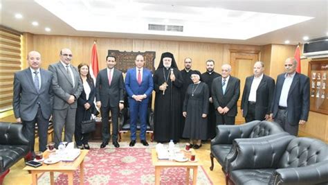 محافظ الفيوم يستقبل المهنئين بعيد الفطر المبارك صور