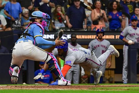 Milwaukee Brewers Blake Perkins Hoses Mets Runner At Home Plate To