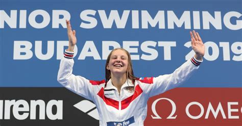 라데팡스 얕은 수심의 나비효과 올림픽 불참한 러시아 女수영선수 수천만원 상금 받았다