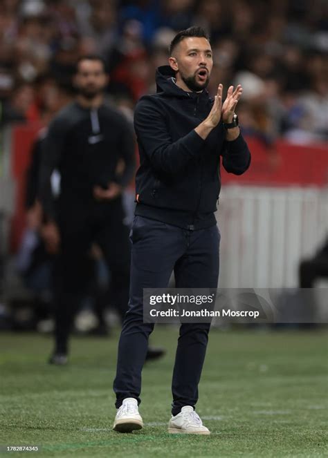 Francesco Farioli Head Coach Of Ogc Nice Reacts During The Ligue 1