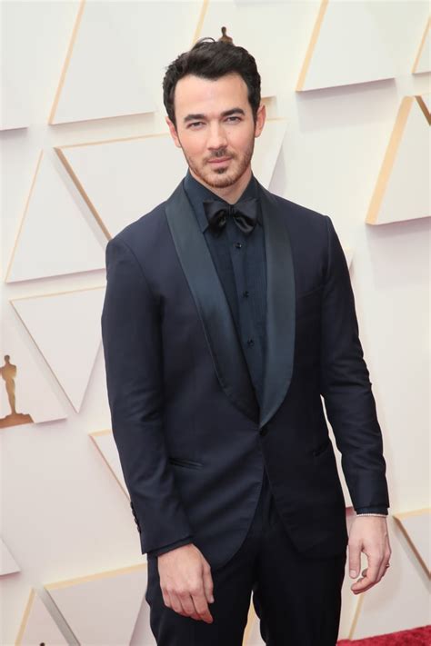 Kevin Jonas Reveals First Big Splurge Ps Celebrity