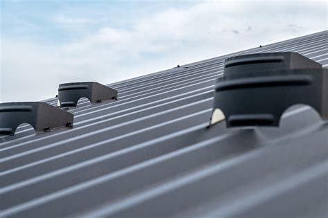 Sistem Gutter Untuk Atap Logam Sistem Drainase Selokan Pemegang Di Atap