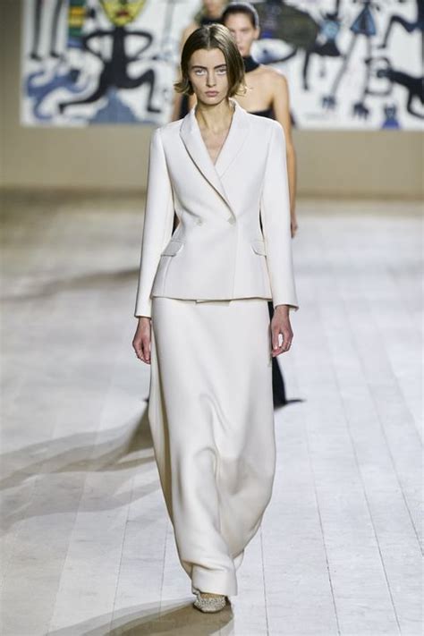 Completi Donna Eleganti 13 Tailleur Colorati Super Chic