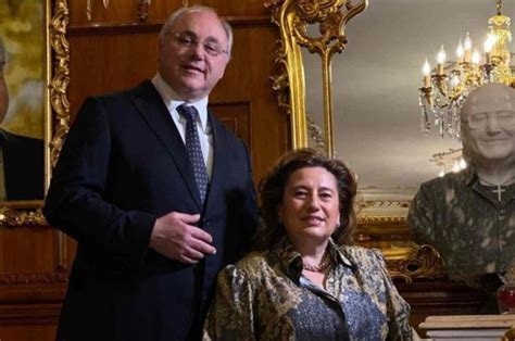 Il Castello delle Cerimonie cosa c è dietro il programma L intervista