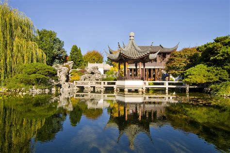 苏州古典园林位于江苏省苏州市，蕴含浓厚的中国传统思想 搜狐大视野 搜狐新闻