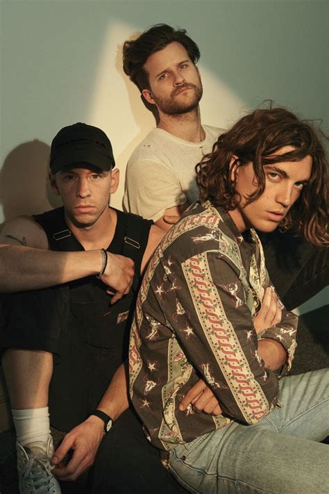Lany Announce The Kinda Tour • Digital Tour Bus