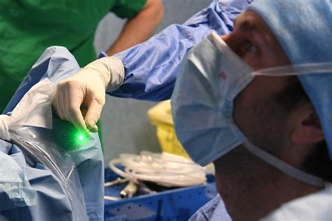 Un nouveau laser pour soigner l adénome de la prostate à la clinique de la Châtaigneraie à