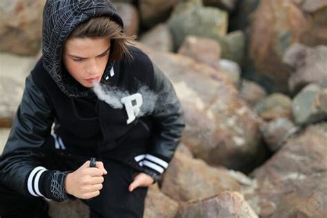 Vape Detectors How To Tell When Your Teens Are Vaping