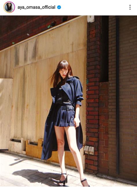 大政絢、ミニスカで美脚あらわ「足ながっ！＆キレイ」「スタイル抜群」フォロワーうっとり Entapark（エンタパーク）